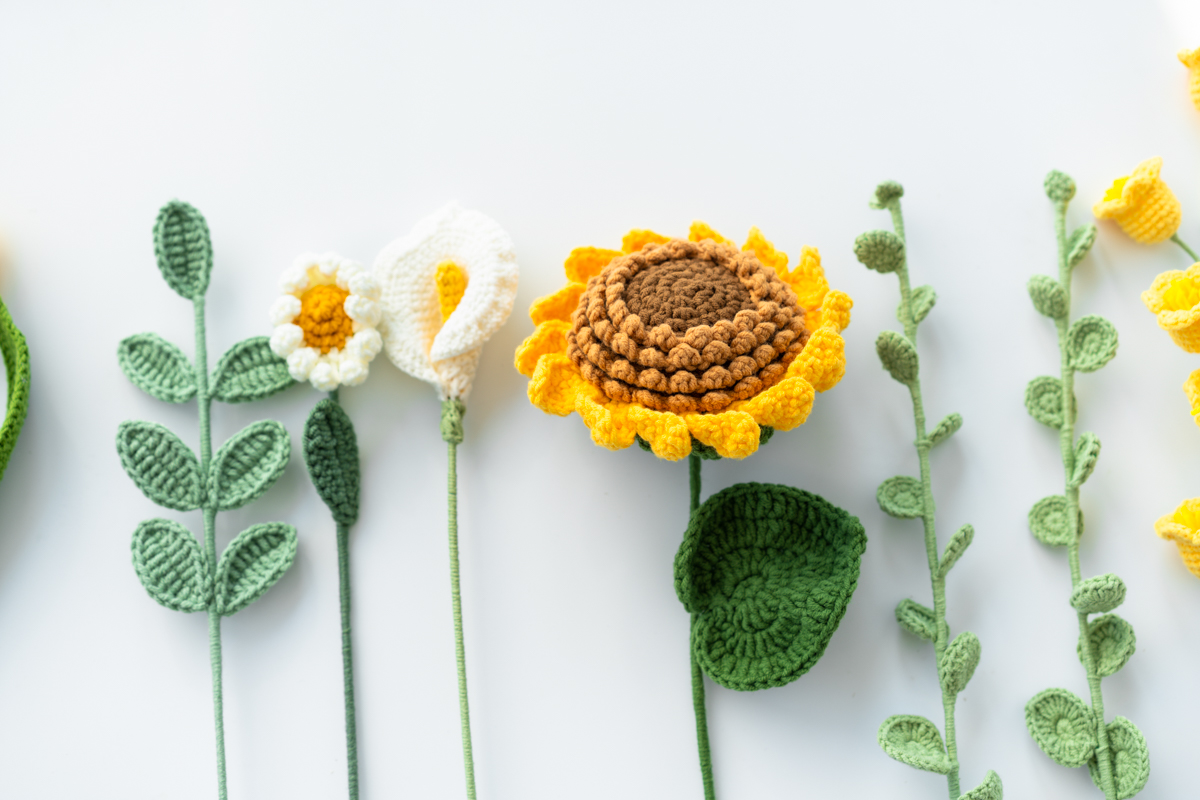 Crochet Sunflower Bouquet - Hookok