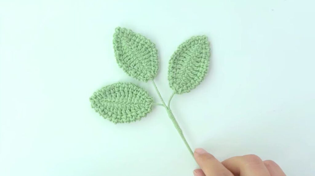 Crochet Aisha Rose - Free Pattern - Hookok