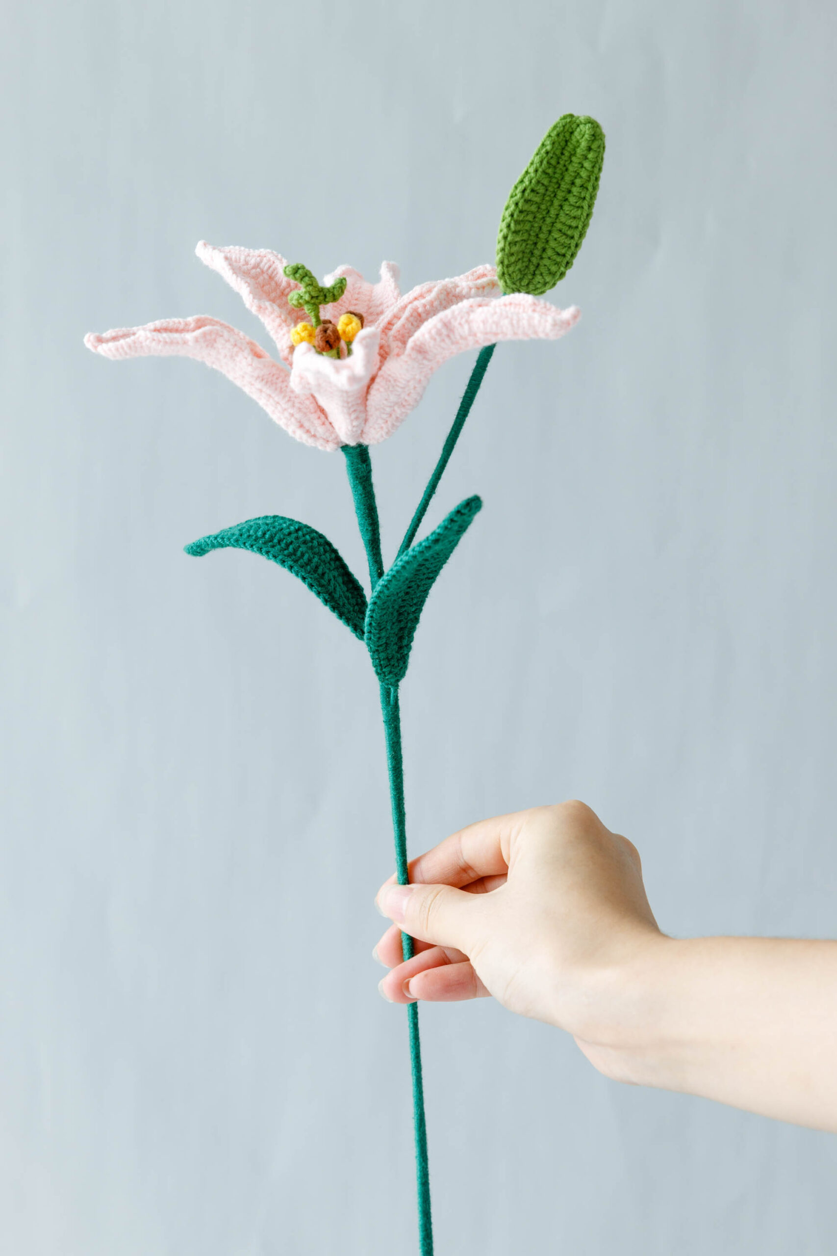 How to Crochet a Lily Flower- Free Pattern - Hookok
