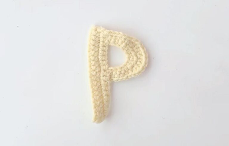 Crochet Letter R Pattern - Hookok