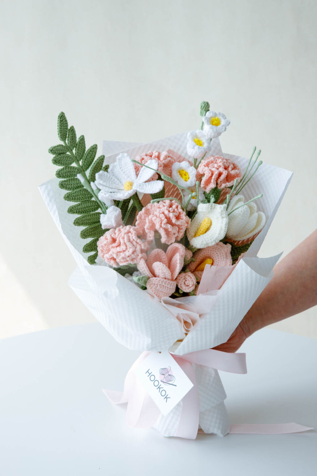HOOKOK Bouquet – Pink Carnation and Calla Lily Bouquet ( 14 pieces ...