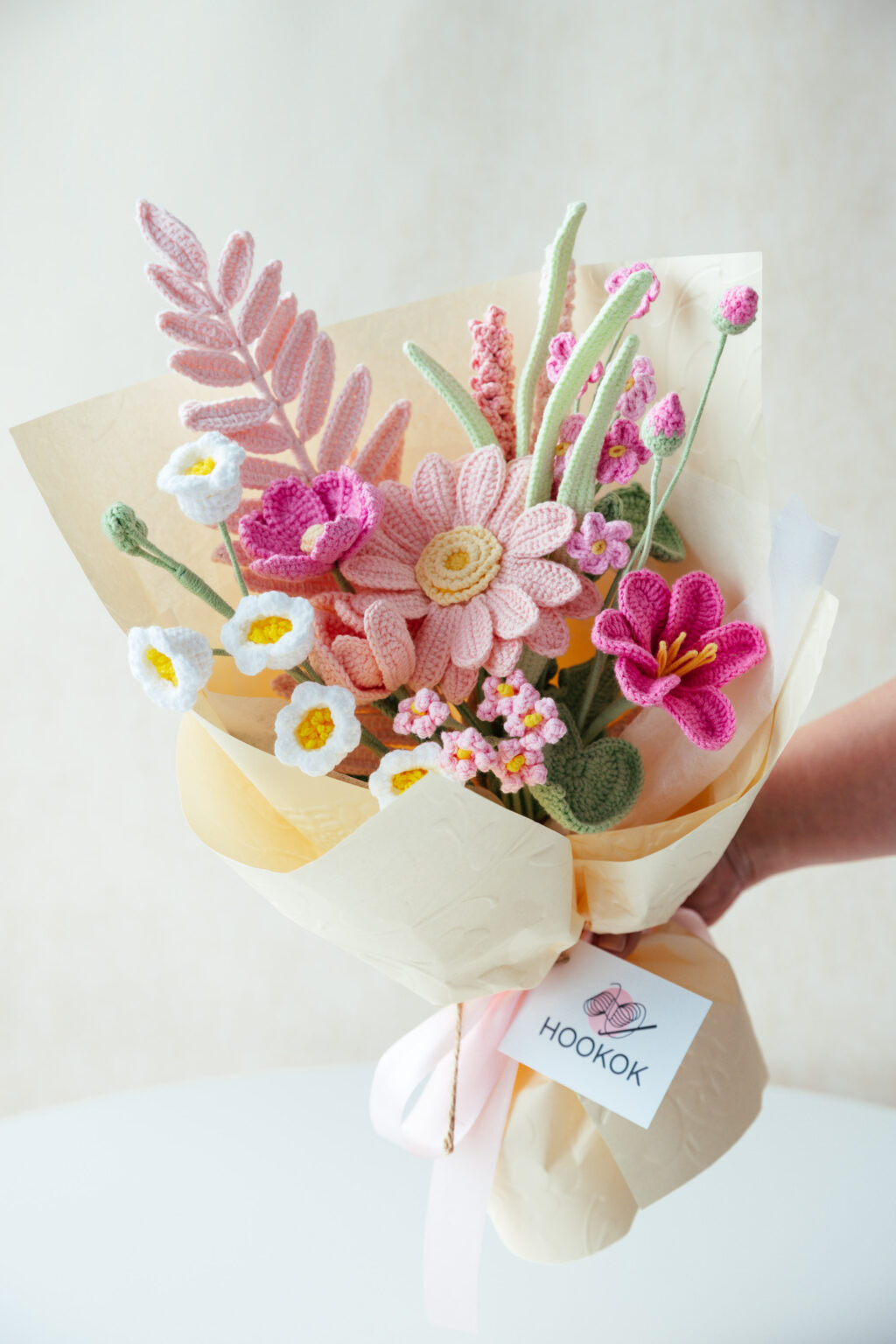 HOOKOK Bouquet – Pink Gerbera and Tung Flower Bouquet (11 pieces) - Hookok