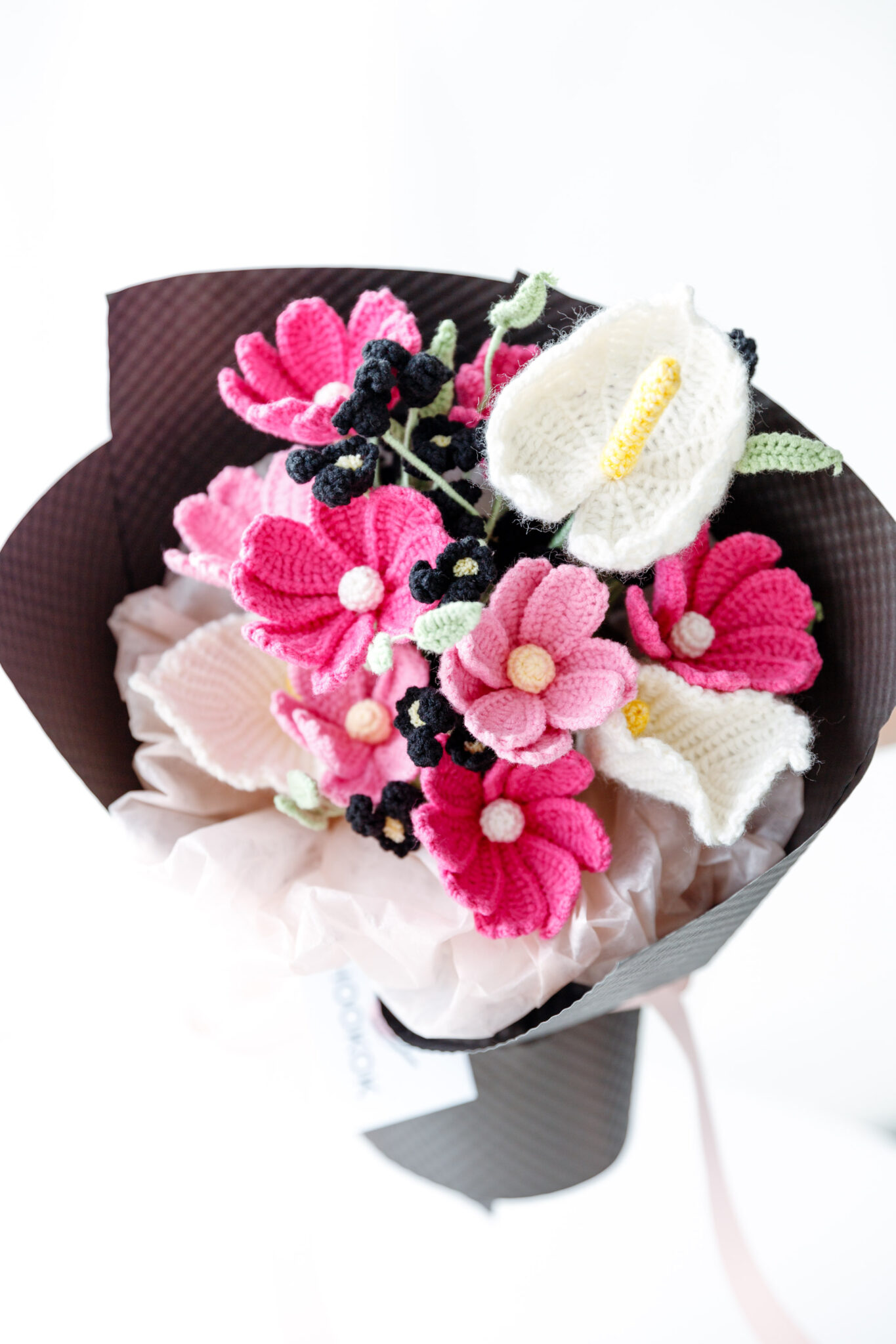 Gesang and Rabbit Ears Flower Bouquet Kit – with PDF pattern - Hookok