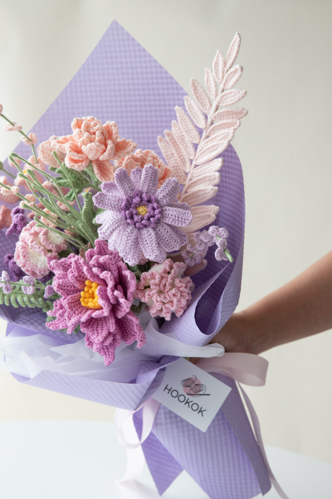 HOOKOK Bouquet – Purple Couture Rose Tilia Bouquet (16 pieces) - Hookok