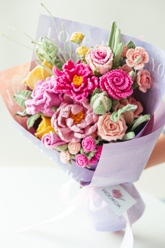 HOOKOK Bouquet – Rose Theme Bouquet (24 pieces) - Hookok