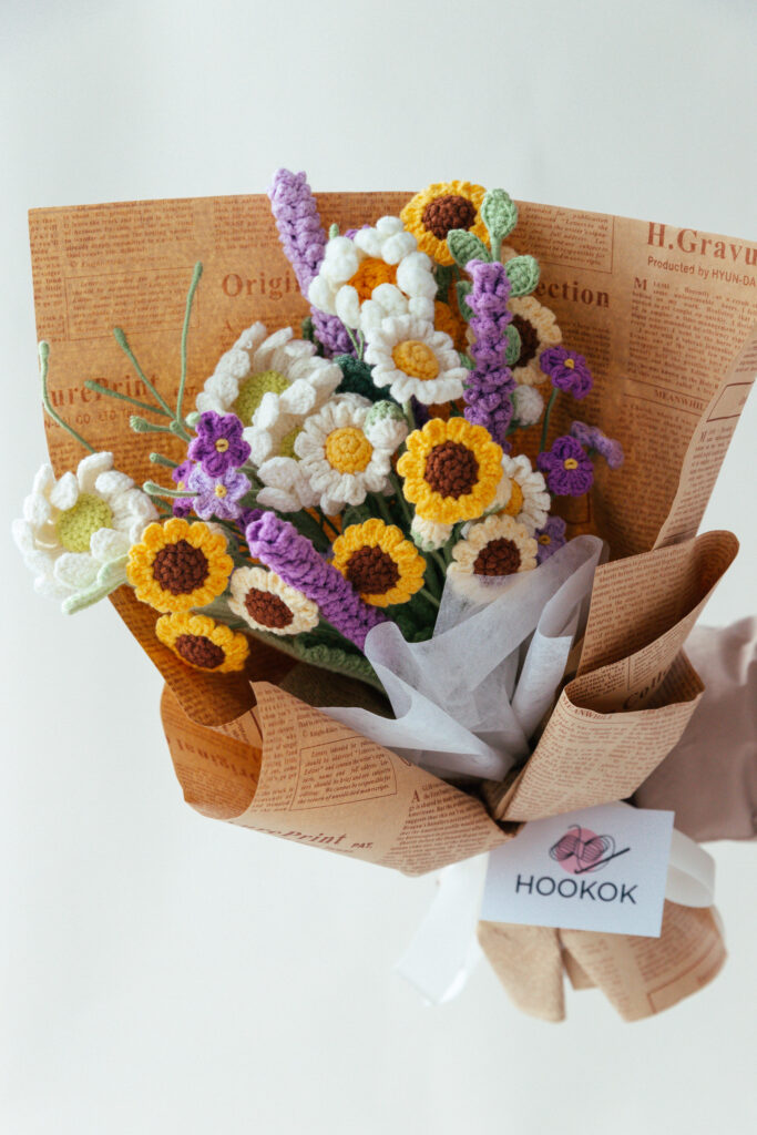 HOOKOK Bouquet – Daisy and Lavender Bouquet (15 pieces) - Hookok