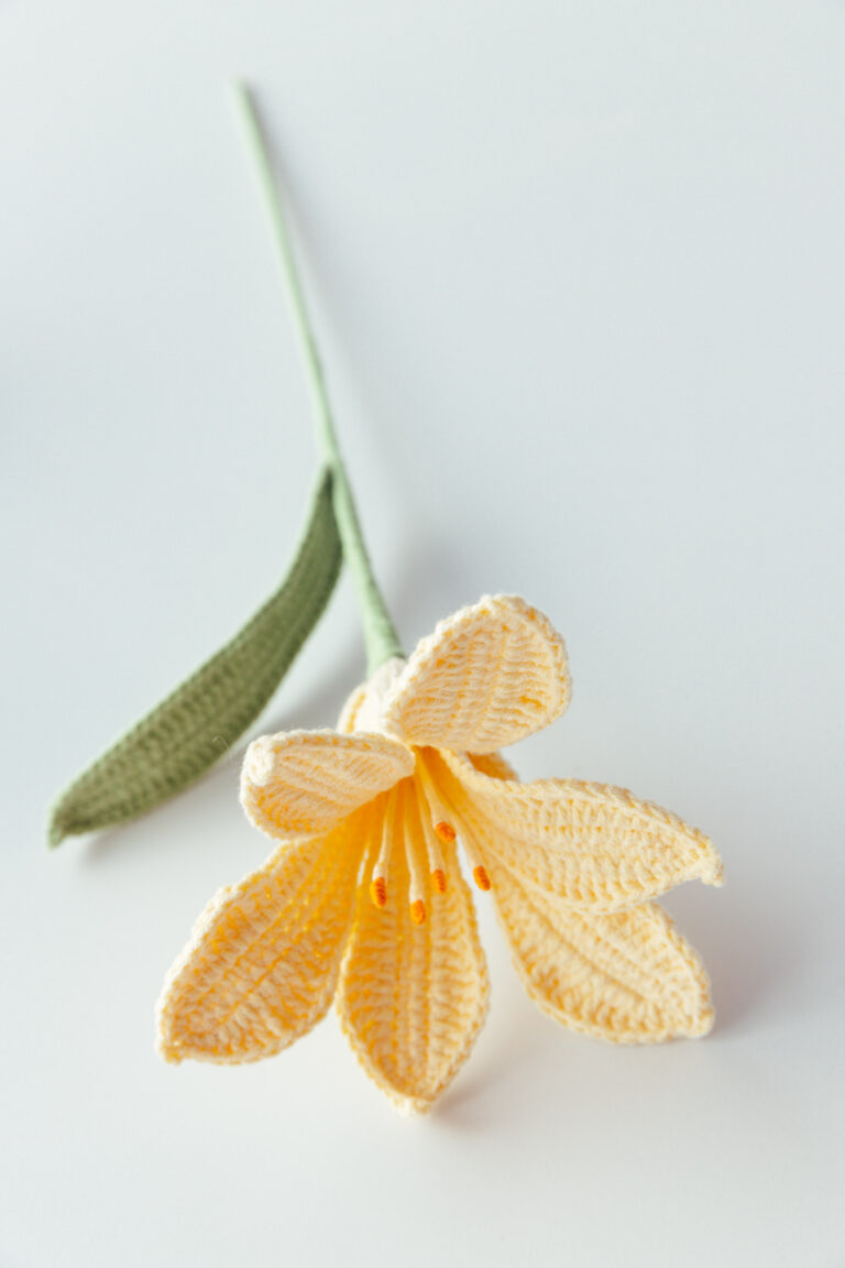Crochet Peruvian Lily Kit – Hookok - Hookok