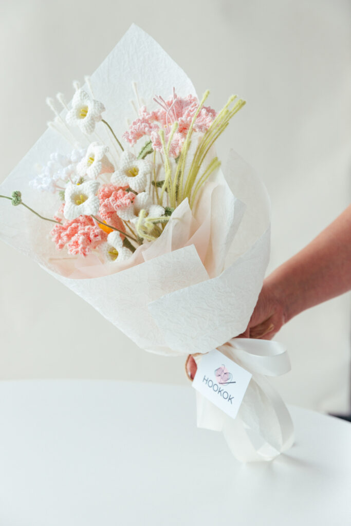 HOOKOK Bouquet – Pink Crape Myrtle and Lace Flower Bouquet (7 pieces ...