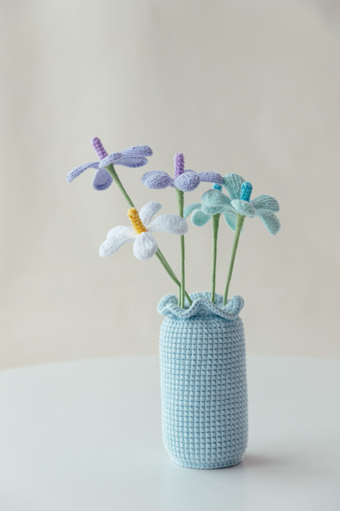 Beautiful Flowers and Vase Crochet Kit – with PDF pattern - Hookok