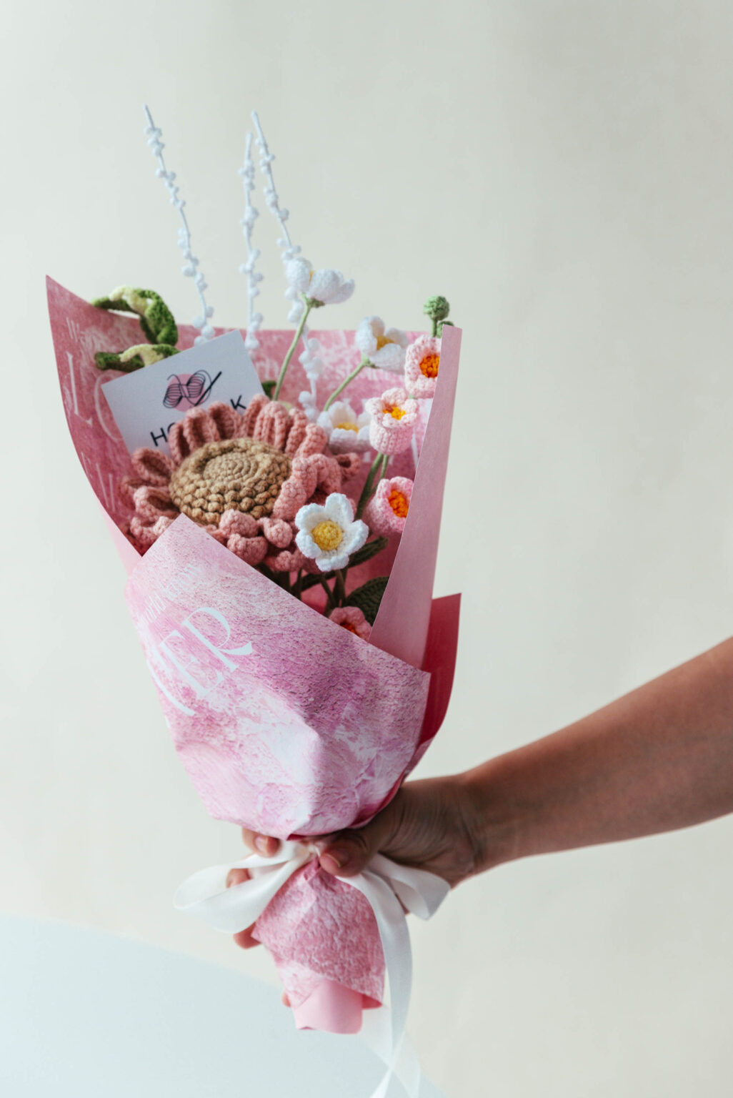 HOOKOK Bouquet - Pink Sunflower and Afghan Flower Bouquet - Hookok
