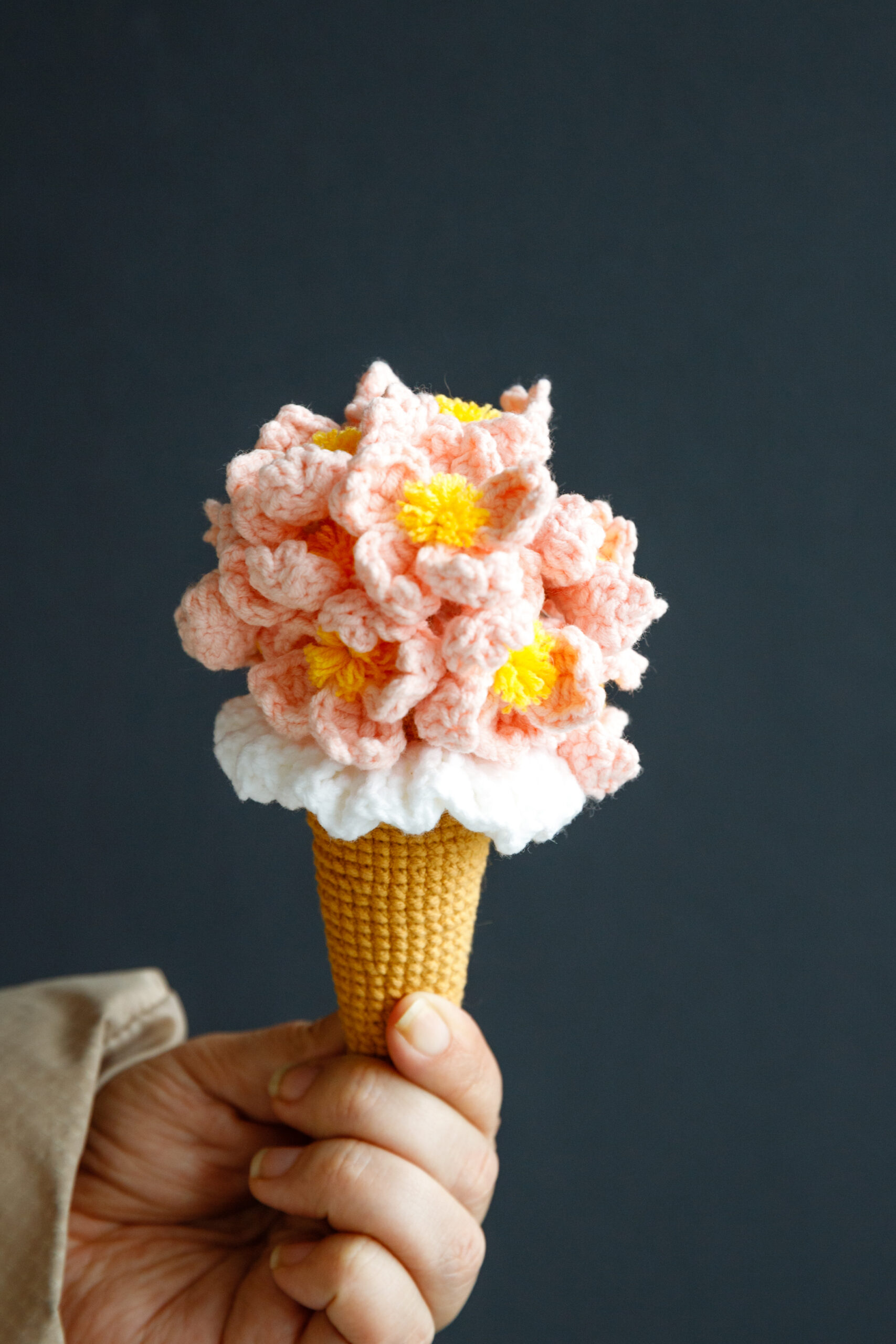 Crochet Cherry Blossom Ice Cream Cone Kit – Hookok - Hookok